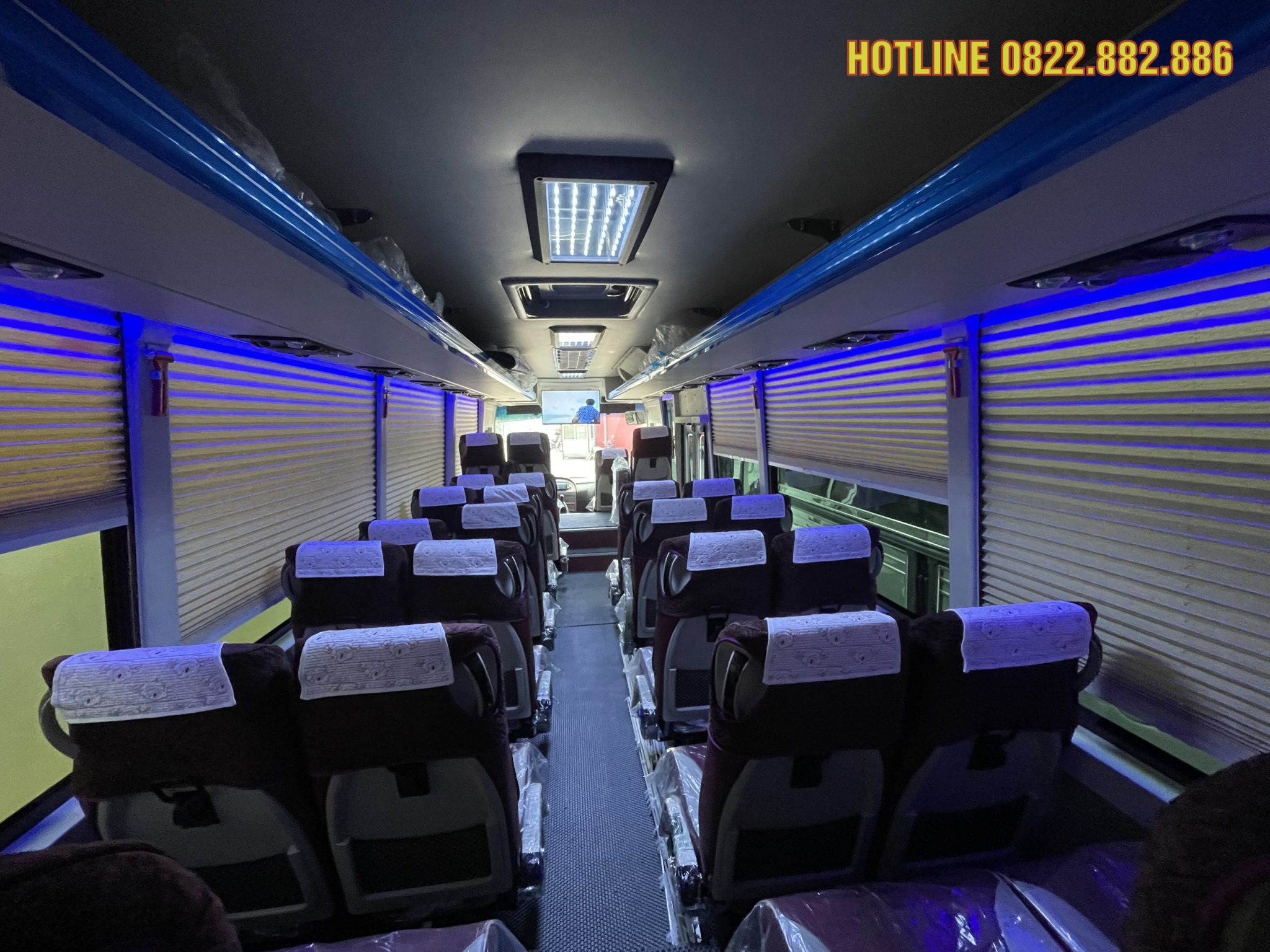 Samco Felix 29 - 34 chỗ ngồi máy Isuzu kiểu dáng Selega Nhật Bản